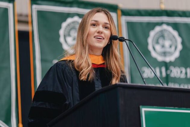 Robertson-Huff delivers ‘powerful message’ at UMO commencement – Mount ...